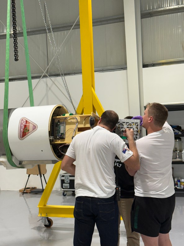 AMSAT-UK Support Student Payload on Sub Orbital Launch from Oman | AMSAT-UK